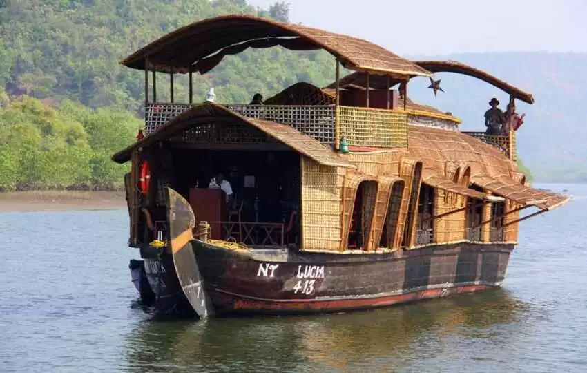 House Boat Cruise Day Trip In Chapora River - Goa Tours Package