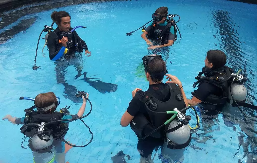 PADI Advance Scuba Diving Course & Certification - Goa